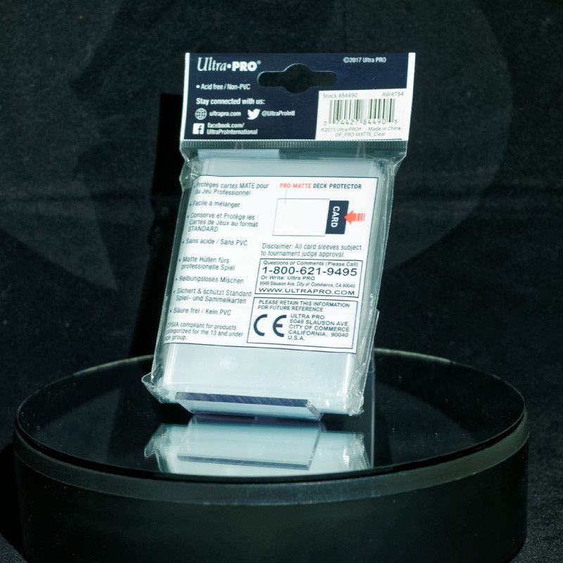 Ultra Pro Matte - Standard